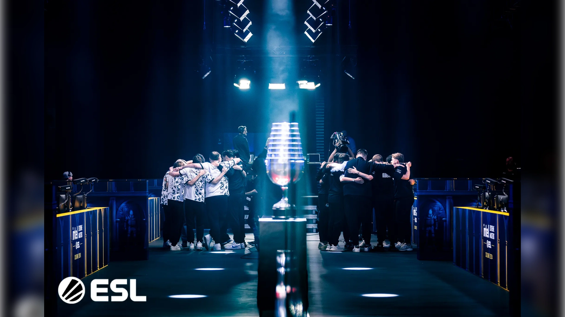 Power Rankings: Top 10 CS2 Teams in the World Right Now (Places 5-1 ...